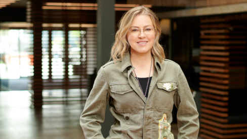 Simone Walraven - Omroep MAX